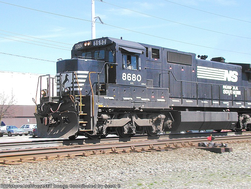 NS 8680